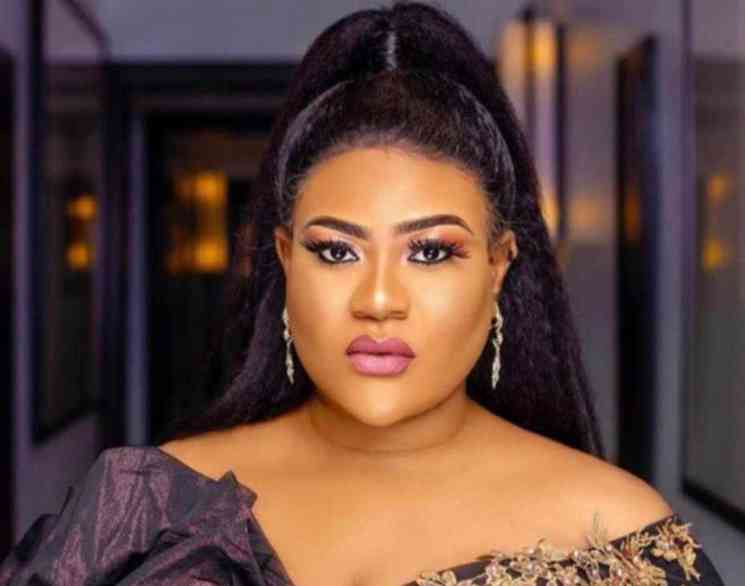 My relationship is like an iPhone. I don't have an iPhone .? - MirrorLog.com